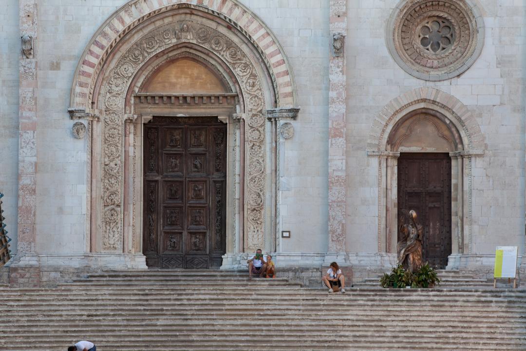 Le Cattedrali e le chiese romaniche en - | www.umbriatourism.it
